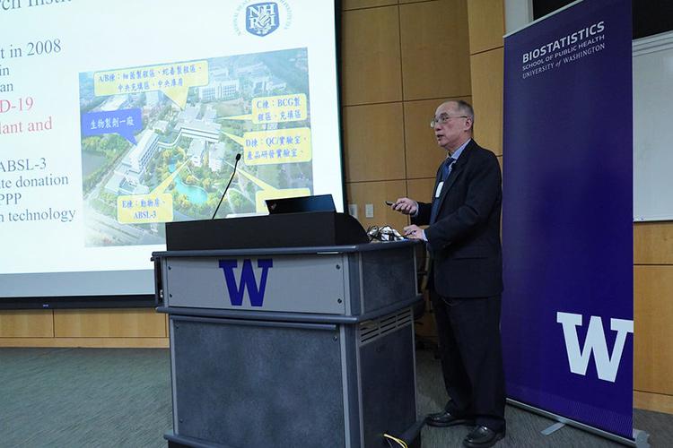Distinguished alumni Kung-Yee Liang visits UW | Biostatistics